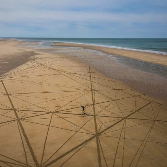 Beach Art Effet Mer - Discover Beach art by Jben, ephemeral art!